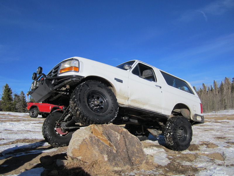 1994 Bronco Solid Axle, ARB's, Custom Bumpers, 37's + | Pirate 4x4